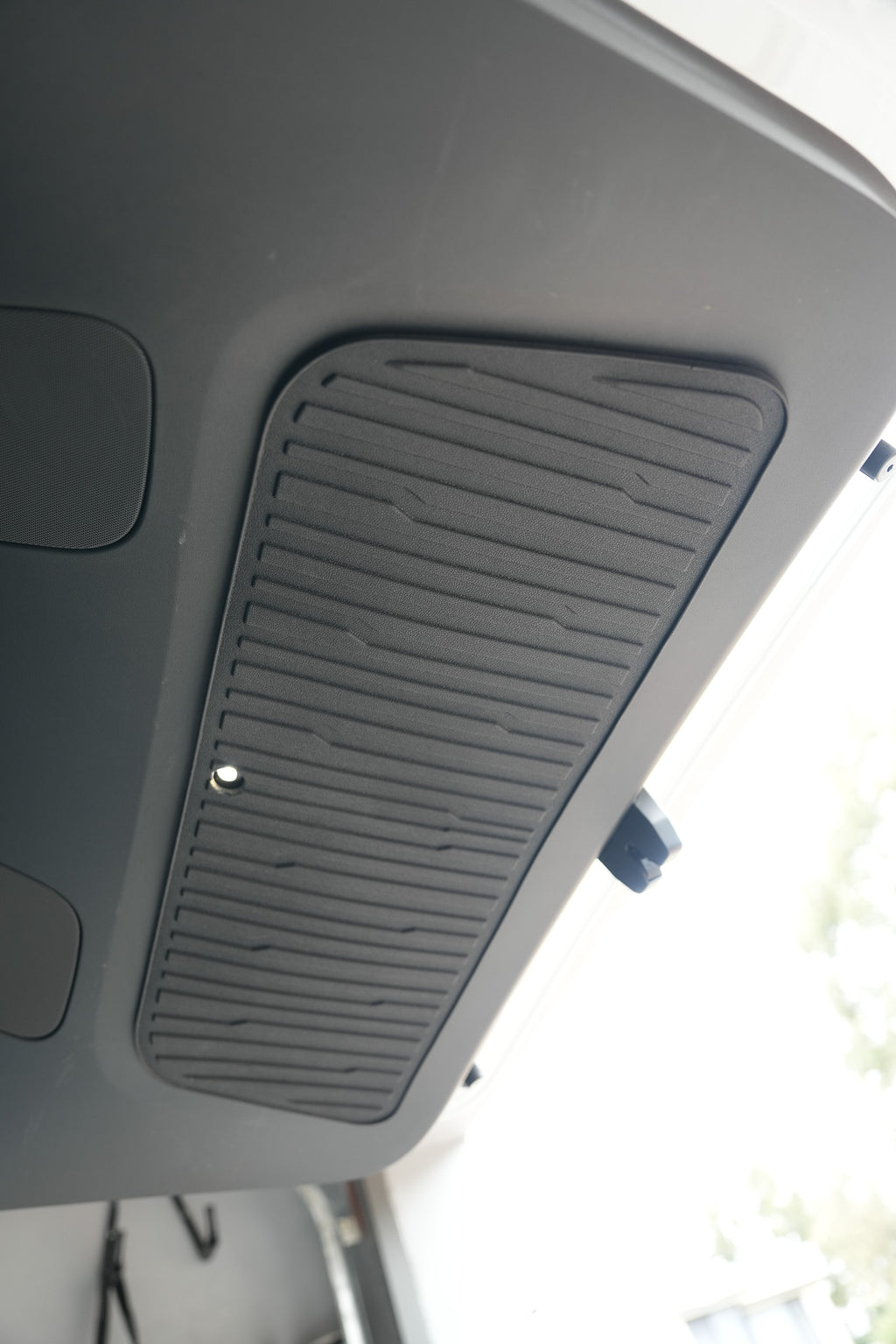 Tesla Model Y All Weather Rear Boot Tailgate Protector Mat (Stripe ...